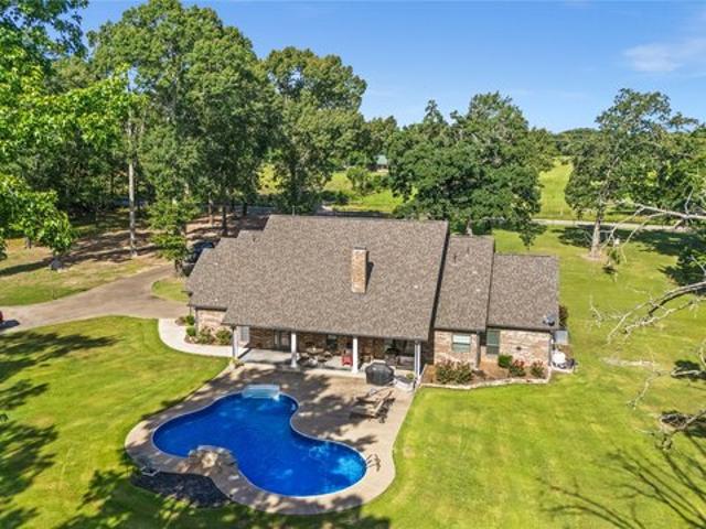 1054 County Road 4116, Quitman, TX 75783