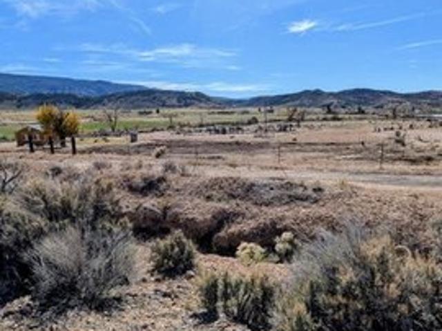 1054 E Jakes Pl, Fremont, UT 84747