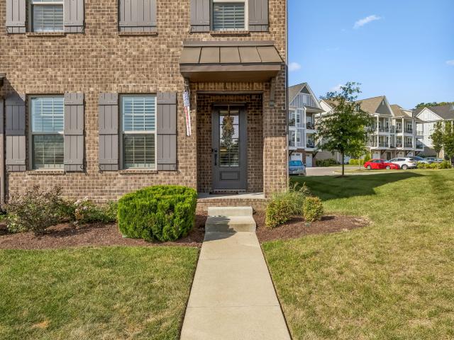 1054 Shady Stone Way