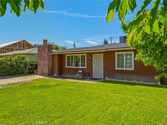 1054 W 24th