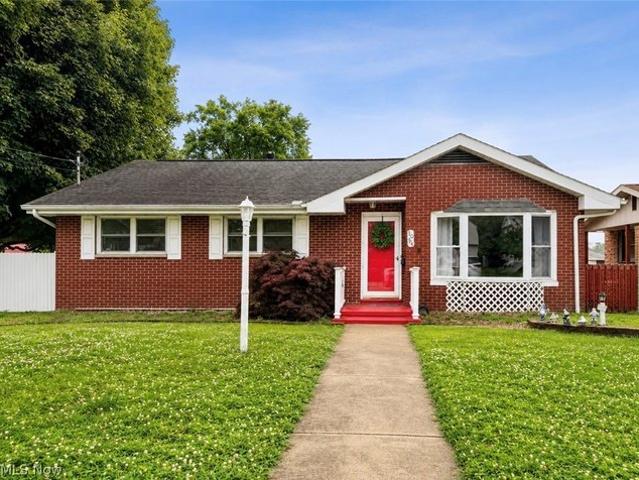 1054 West Virginia Ave, Parkersburg, WV 26104