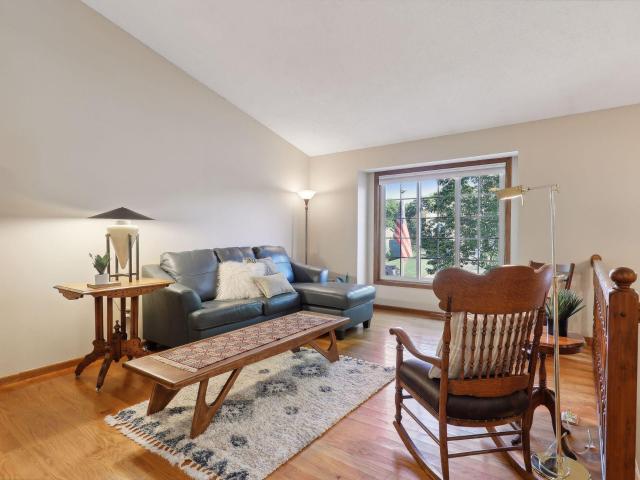 10553 th Street W