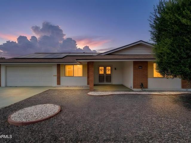 10551 W Prairie Hills Cir, Sun City, AZ 85351
