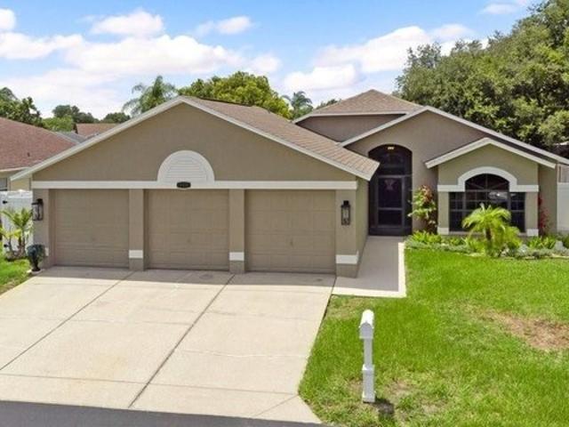 10551 Magrath Ln, New Port Richey, FL 34654
