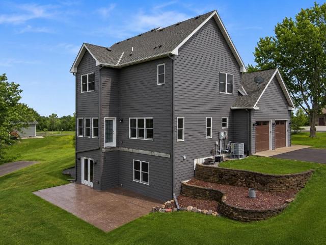 10555 Raven Loop NE