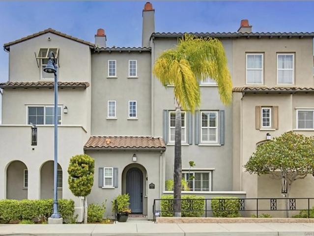 10556 Debreceni Way Unit 11, San Diego, CA 92127