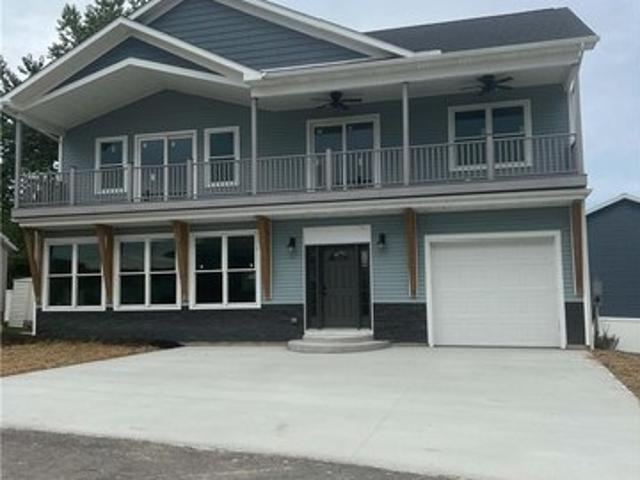 10556 E Bayshore Rd, Lakeside Marblehead, OH 43440