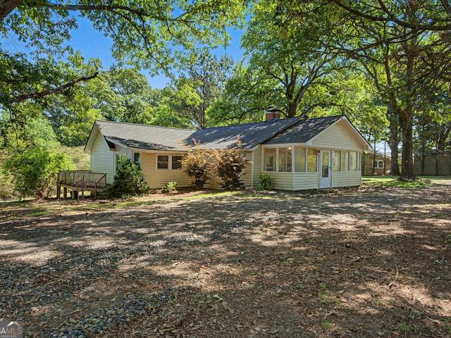 1055 Millertown Road