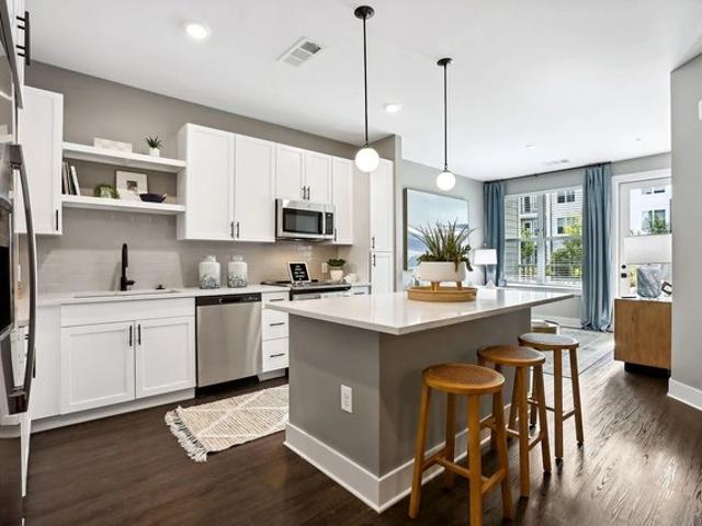1055 Alpharetta St, Roswell, GA 30075