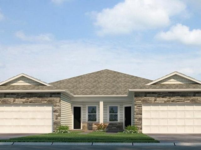 1055 Butler Lake Ct, Fort Wayne, IN 46818