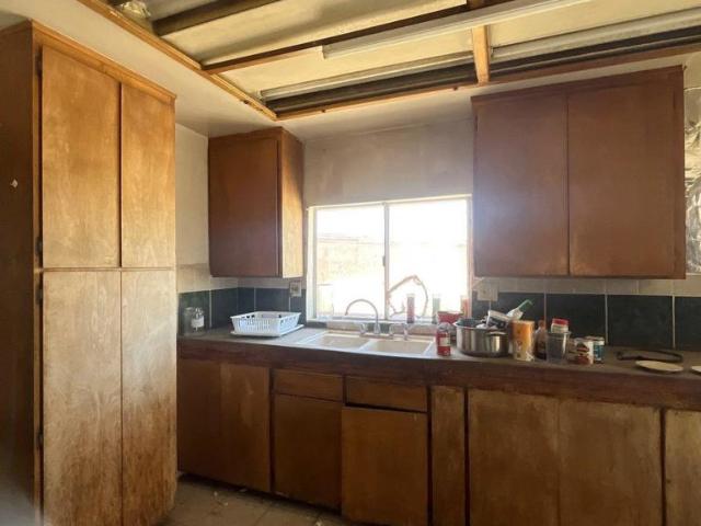 1055 Calle De Amistad