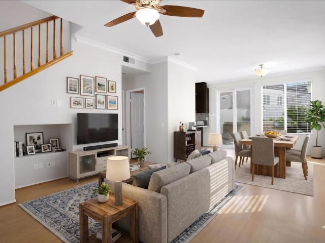 1055 Cottage