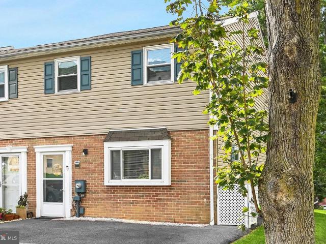 1055 Deer Run