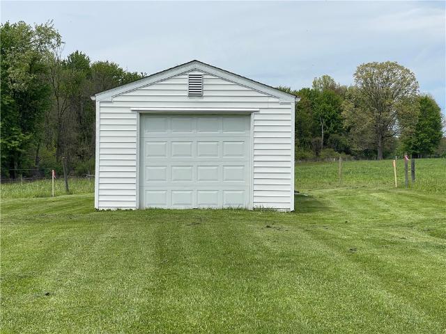 1055 E Lake Road