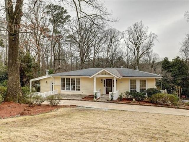 1055 Lee Cir NE, Atlanta, GA 30324