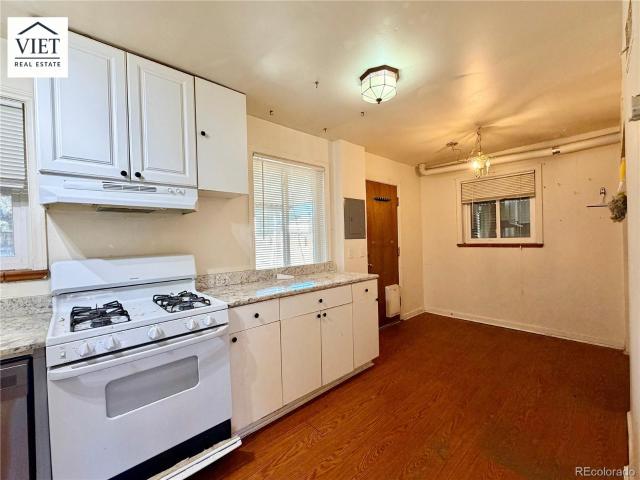 1055 Leyden St, Denver, CO 80220 | MLS #9619 | Compass
