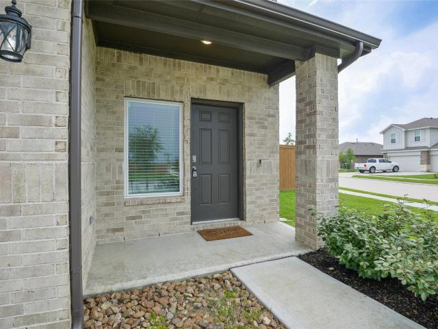 1055 Llano Trail