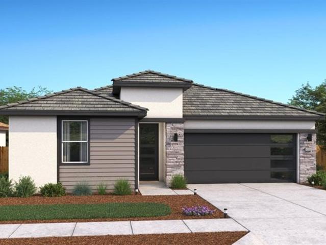 1055 Redwood Gln, Galt, CA 95632