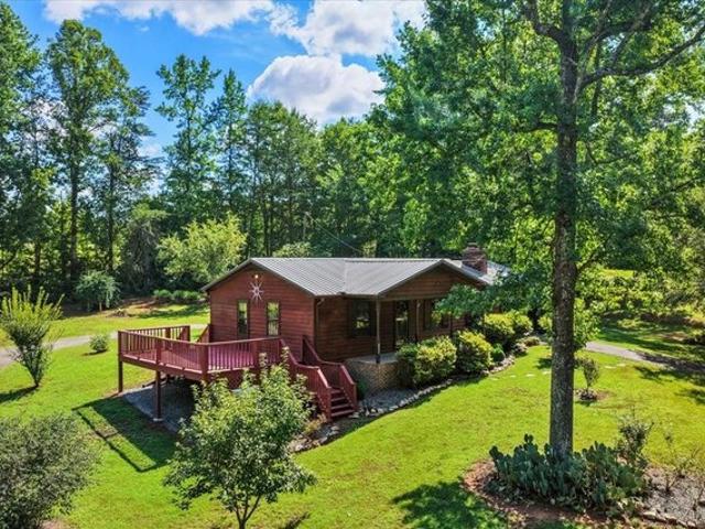 1055 S Terrys Bridge Rd, Scottsburg, VA 24589