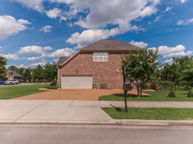 1055 Sierra Gorda Dr