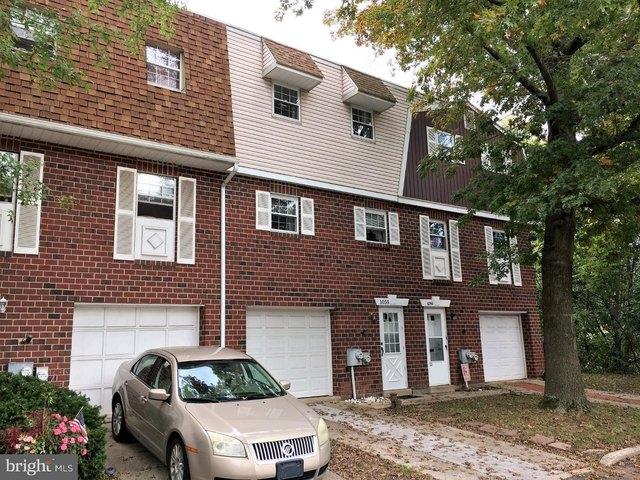 1055 Village Ln, Pottstown, PA 19464