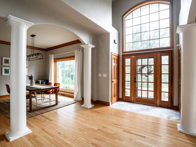 1055 W Heather Ln