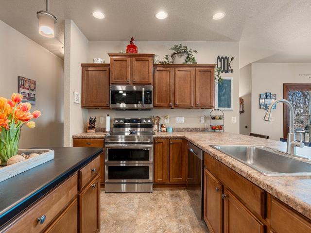 1055 ZACHER Drive
