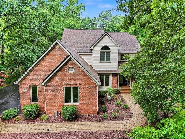 10560 W Splitstone, Pinckney, MI 48169