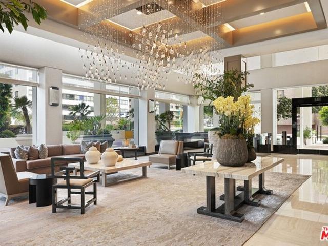 10560 Wilshire Blvd Apt 404, Los Angeles, CA 90024