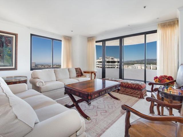 10560 Wilshire Blvd Apt 2003, Los Angeles, CA 90024