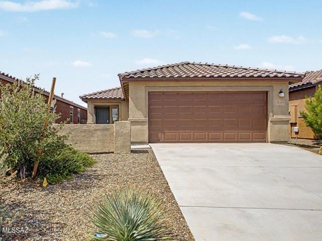 10561 W Waveland Dr, Marana, AZ 85653