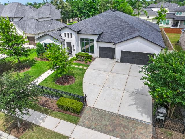 10561 Lake Palmetto Drive