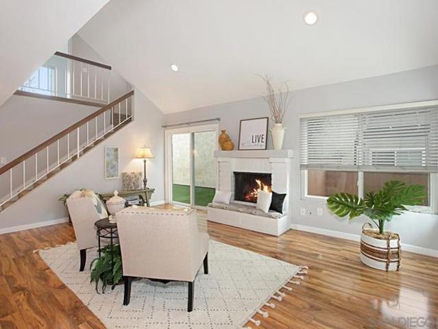 10562 Esmeraldas Dr, San Diego, CA 92124