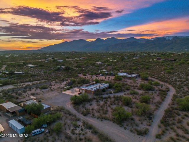 10565 E Fort Lowell Rd, Tucson, AZ 85749
