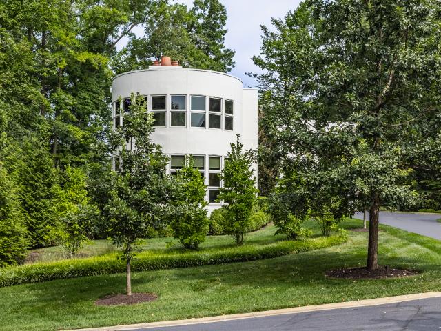 10565 Spring Mill Road