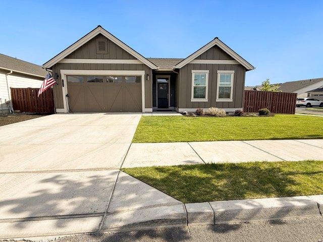 1056 NE Henry Dr, Prineville, OR 97754