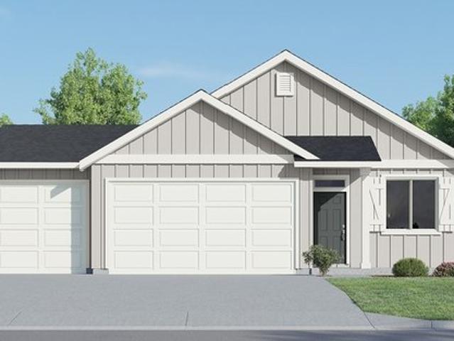 1056 Cardinal St, Woodburn, OR 97071