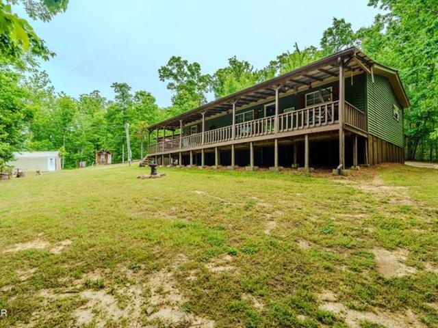 1056 Dudley Dr, Sevierville, TN 37876