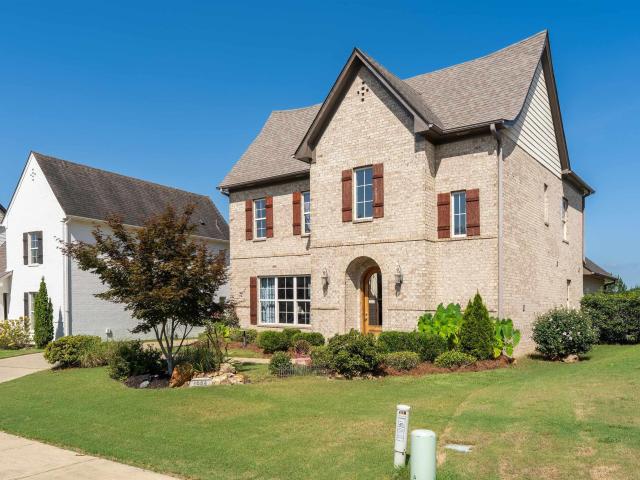 1056 Evan Circle
