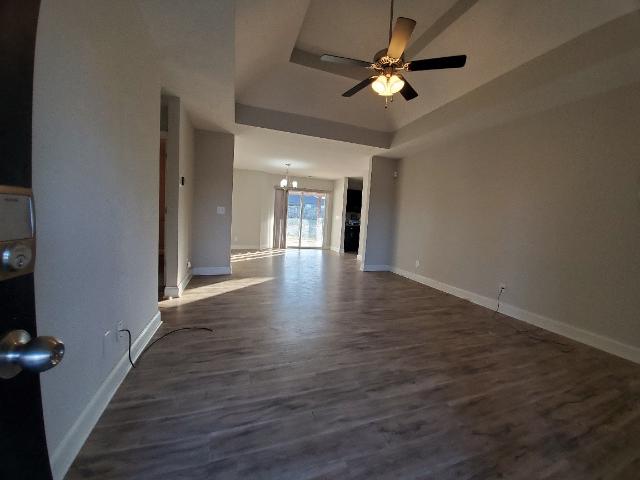 1056 Fuji Ln