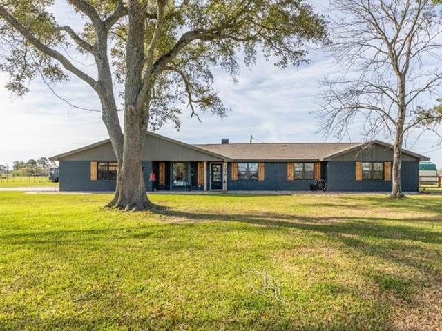 1056 FM 2938 Rd, Buna, TX 77612