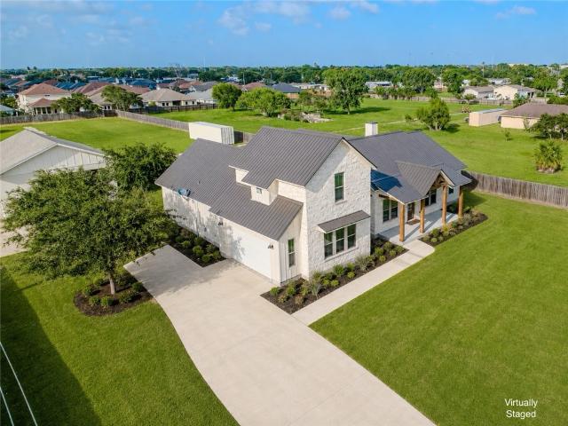 1056 Glenoak Drive
