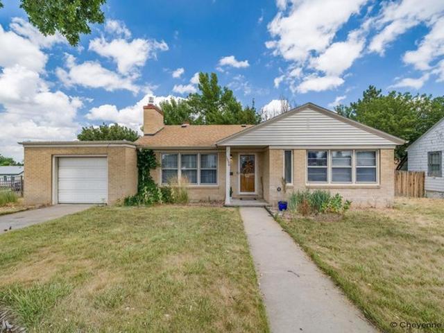 1056 High St, Wheatland, WY 82201