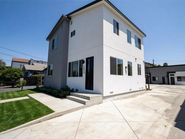 1056 Hoffman Ave, Long Beach, CA 90813