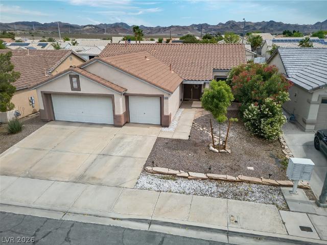 1056 Kennebunk Cir, Henderson, NV 89015 | MLS #2771 | Compass
