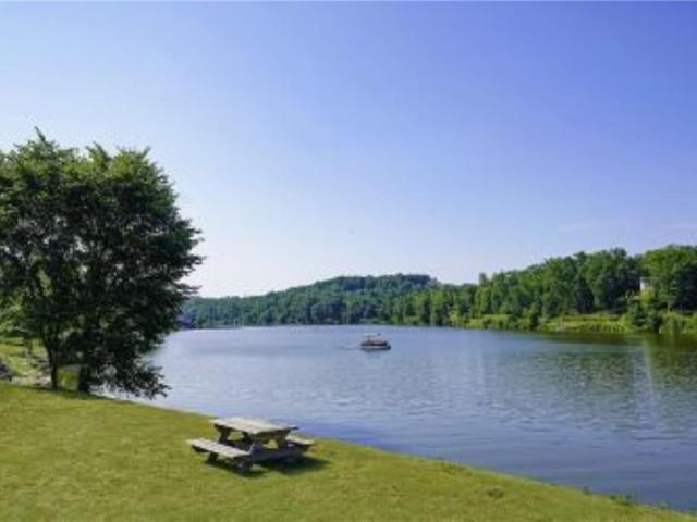 1056 Lakeside Dr, McDonald, PA 15057 | MLS #1743 | Compass