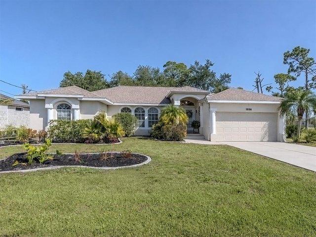 1056 Rotonda Cir, Rotonda West, FL 33947