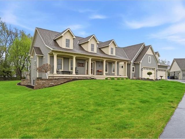 1056 st Pl NE, Saint Michael, MN 55376