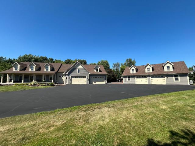 1056 st Place NE