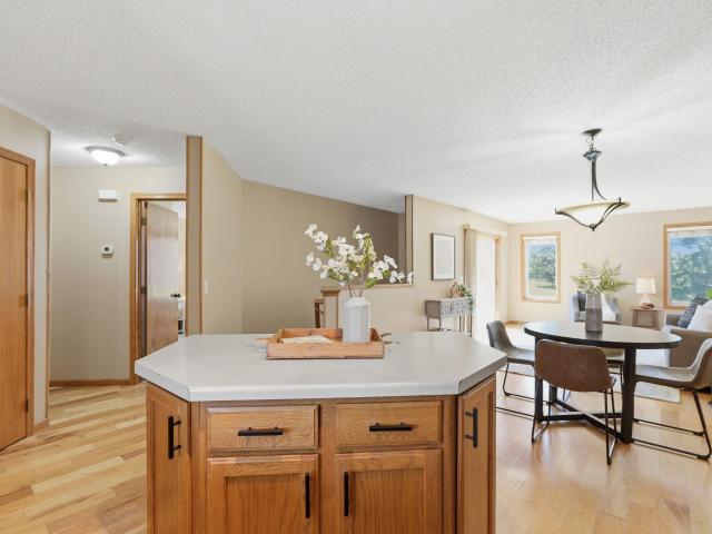1056 th Lane NE